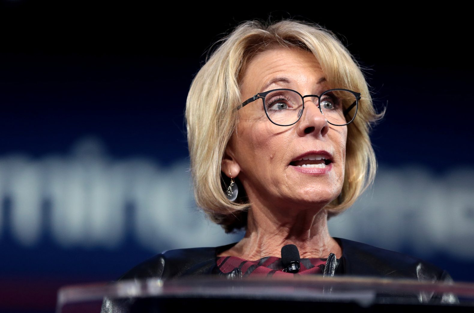 DeVos: Technology enables educators to 'rethink' school | EdScoop